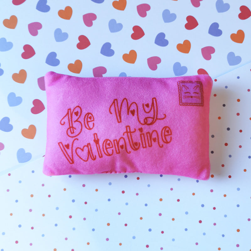 Valentine Catnip Envelope Toy – KittyCreativeCompany